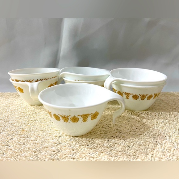 Dining | Vintage Corelle Butterfly Gold Hook Handle Coffeetea Cups ...